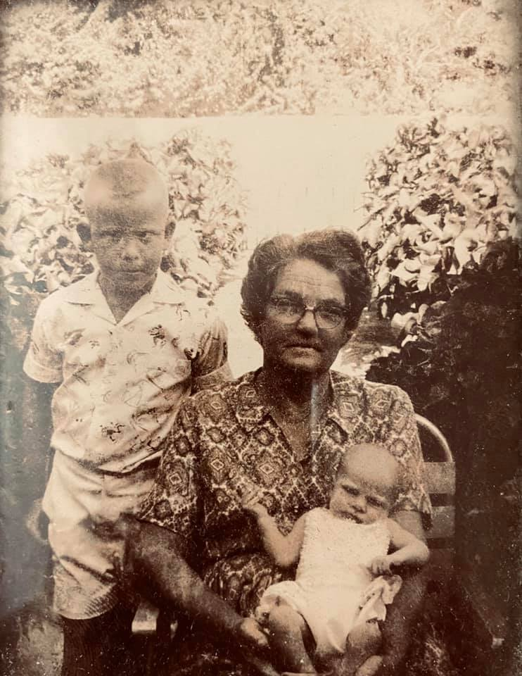 LOWE, Inez Louise (1910-1969) – Out Island Boy