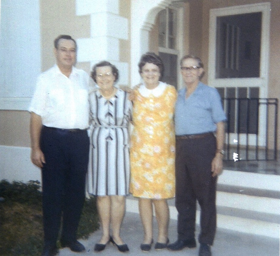 ROBERTS, Earl Anthony (1919-2001) – Out Island Boy